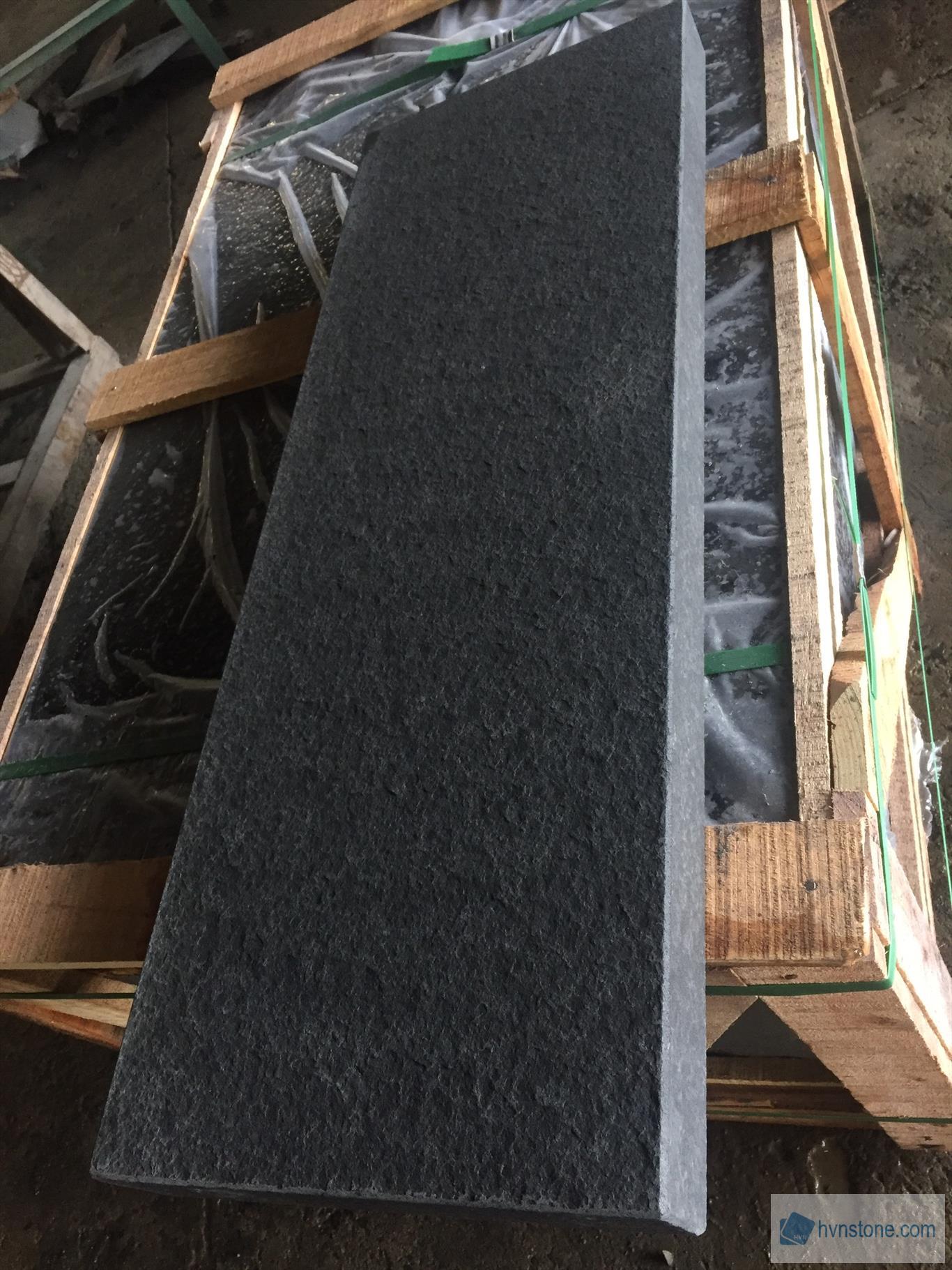 Black Basalt Covering / Caps