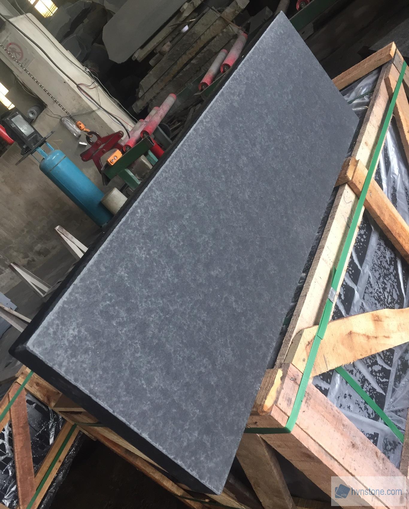 Black Basalt Covering / Caps