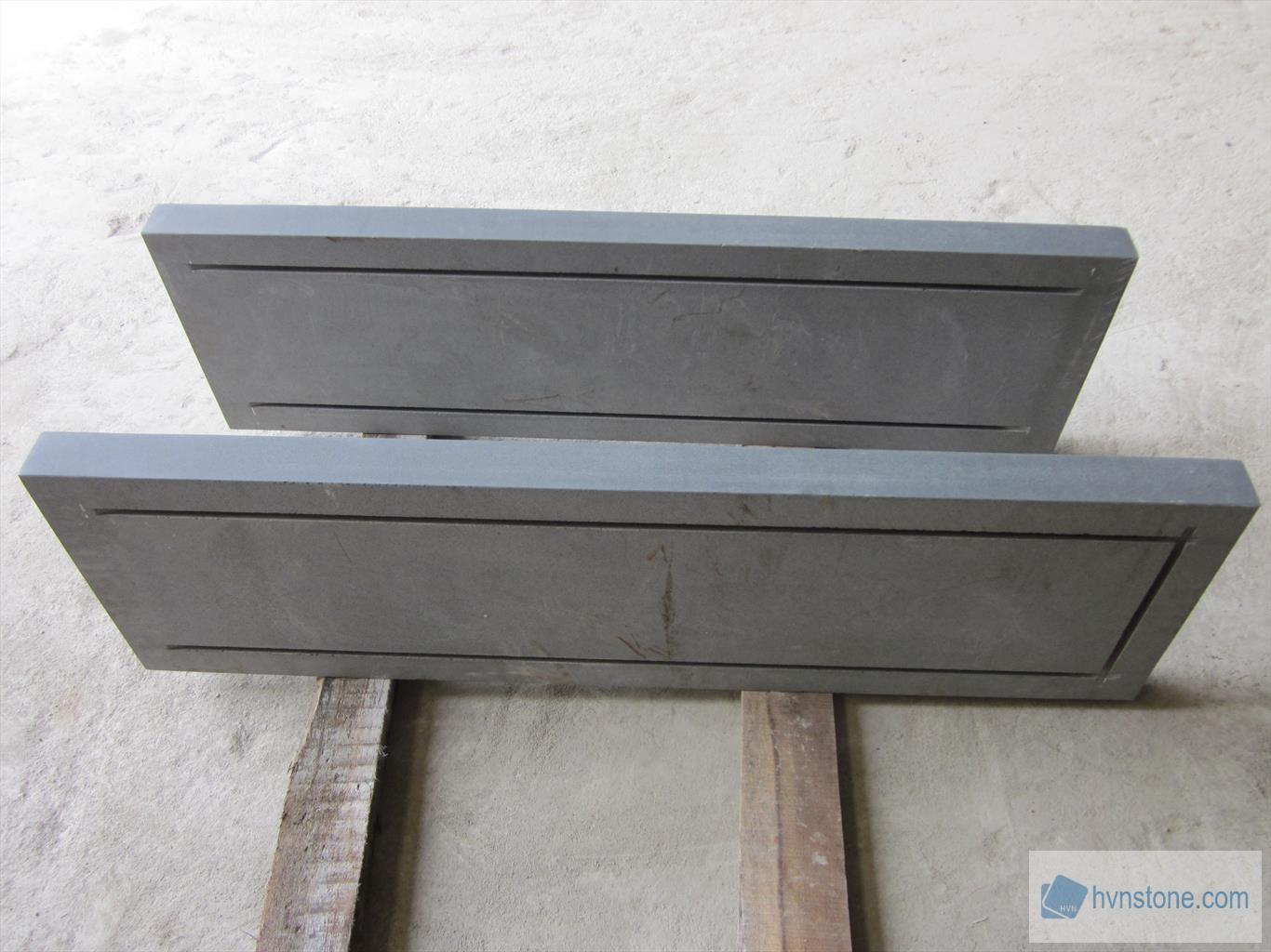 Black Basalt Covering / Caps