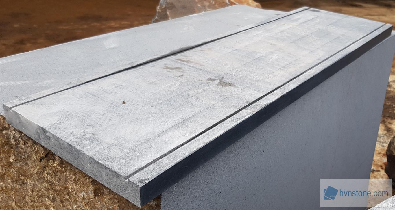 Black Basalt Covering / Caps